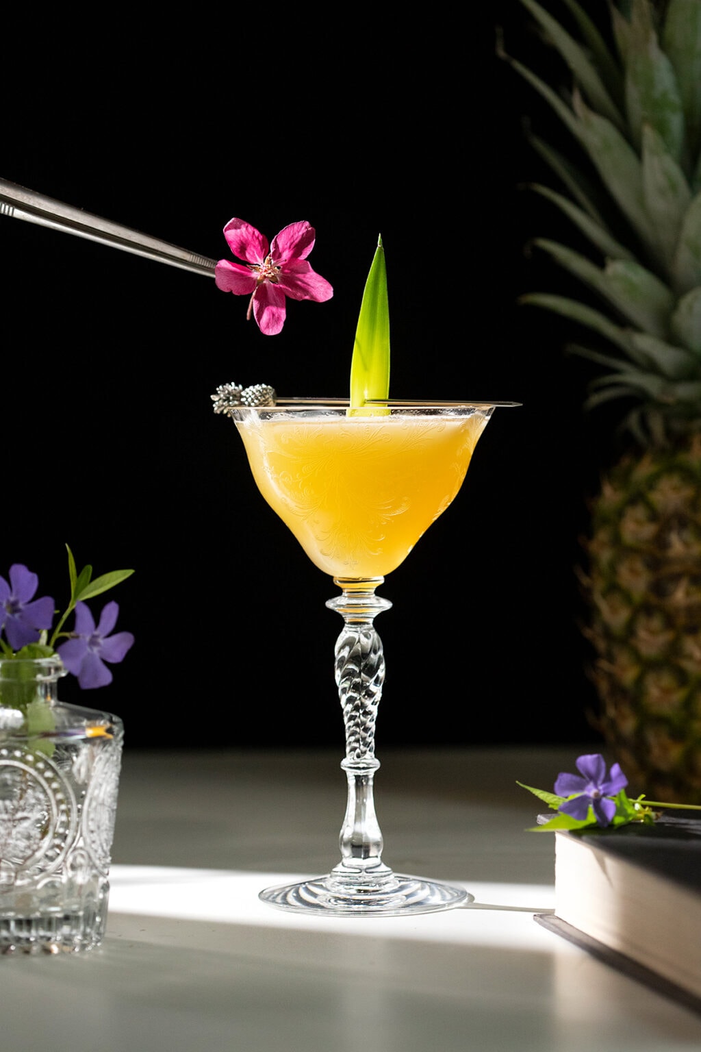 Algonquin Classic Rye Cocktail - Moody Mixologist