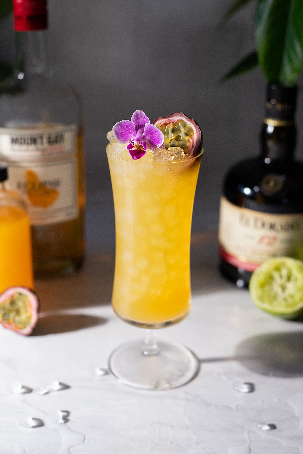 Guide to Easy Rum Mixed Drinks - Moody Mixologist