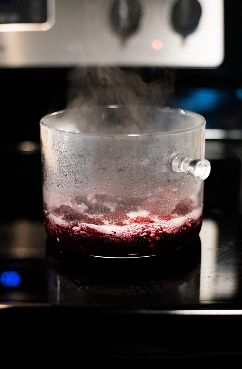 Blackberry Simple Syrup Recipe - Moody Mixologist