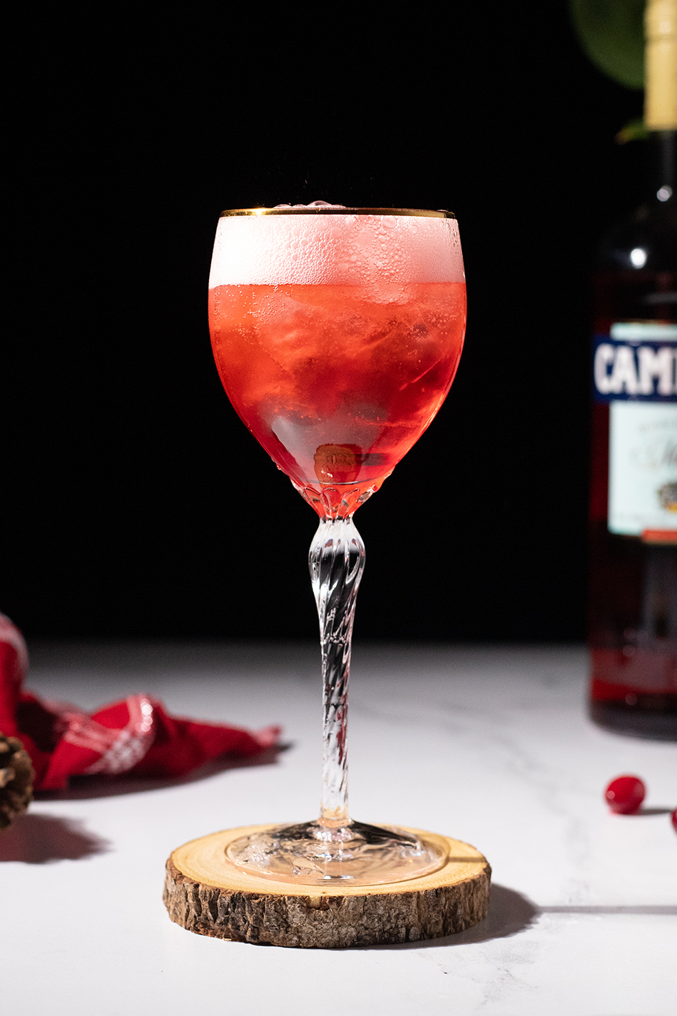 Cranberry Campari Spritz (Easy Christmas Cocktail Recipe) - Moody ...