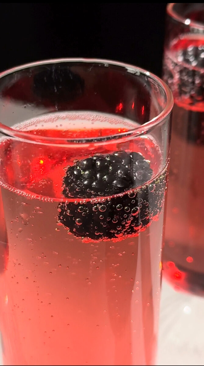 Kir Royale Champagne Cocktail Recipe - Moody Mixologist