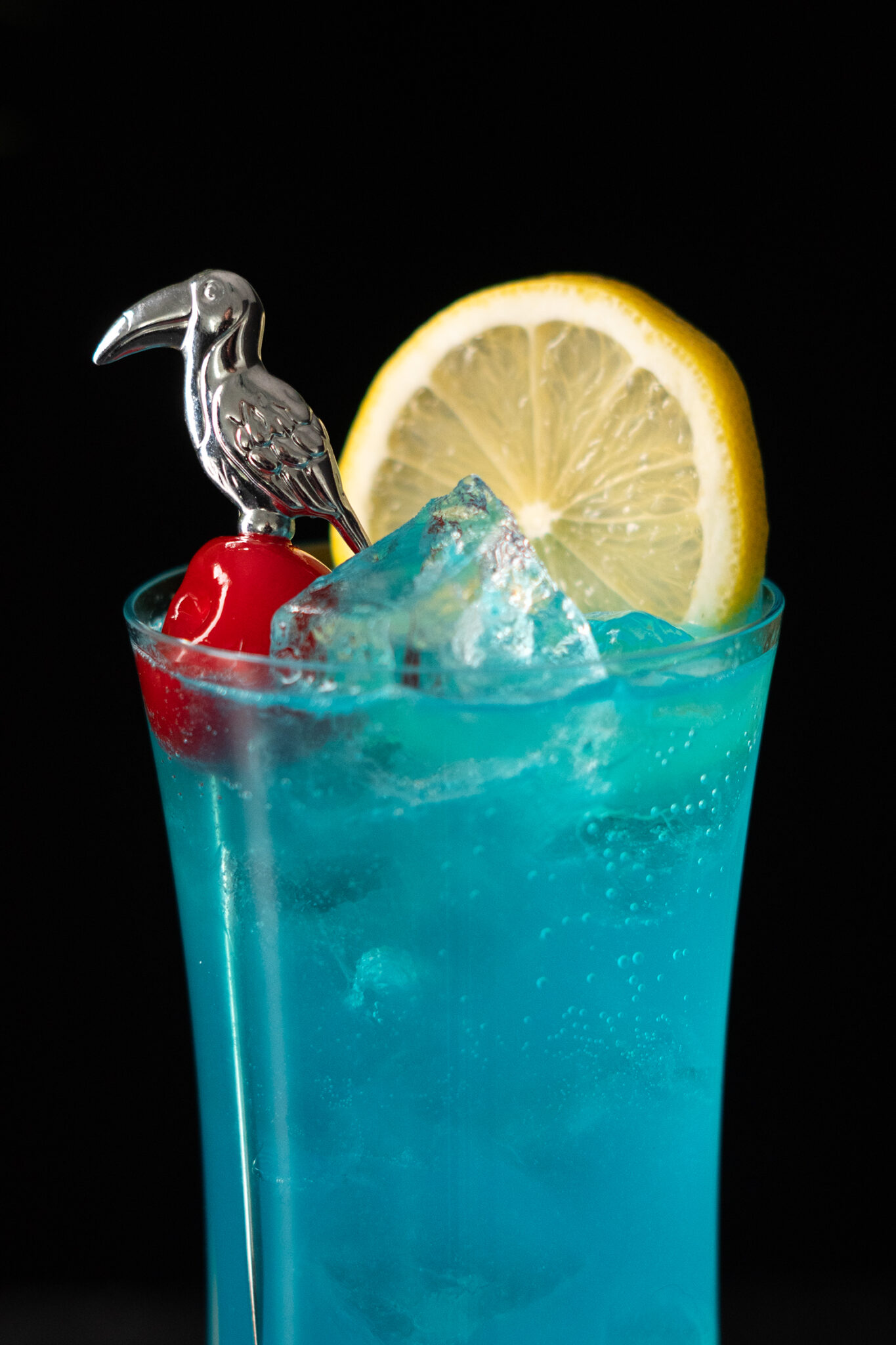 Blue Lagoon Mocktail Recipe - Moody Mixologist